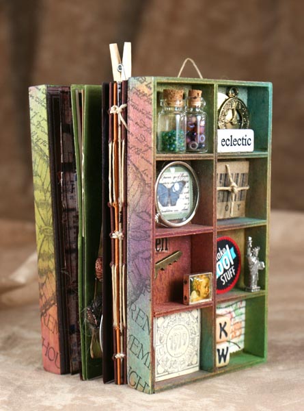 Kay's Keepsakes: Wood Collage Box Mini Albums