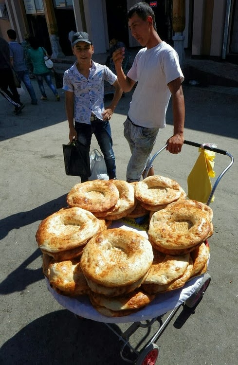 Non bread Samarkand style - Far Flung Places