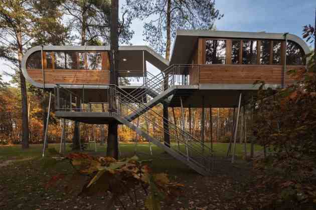 Ghayda'a ~ : BELGIAN TREE HOUSE ON STILTS BY BAUMRAUM STUDIO