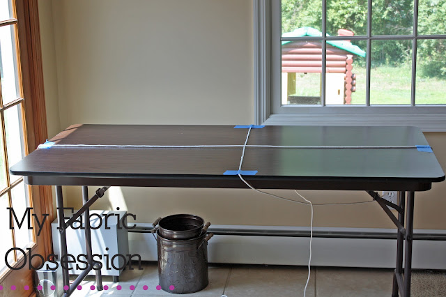 My Fabric Obsession: Tutorial: Pin basting on a table