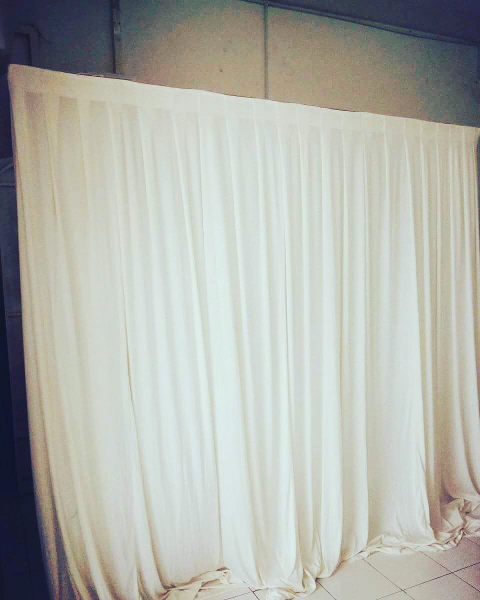 PEMBEKAL BARANG PELAMIN: KAIN TIRAI PELAMIN