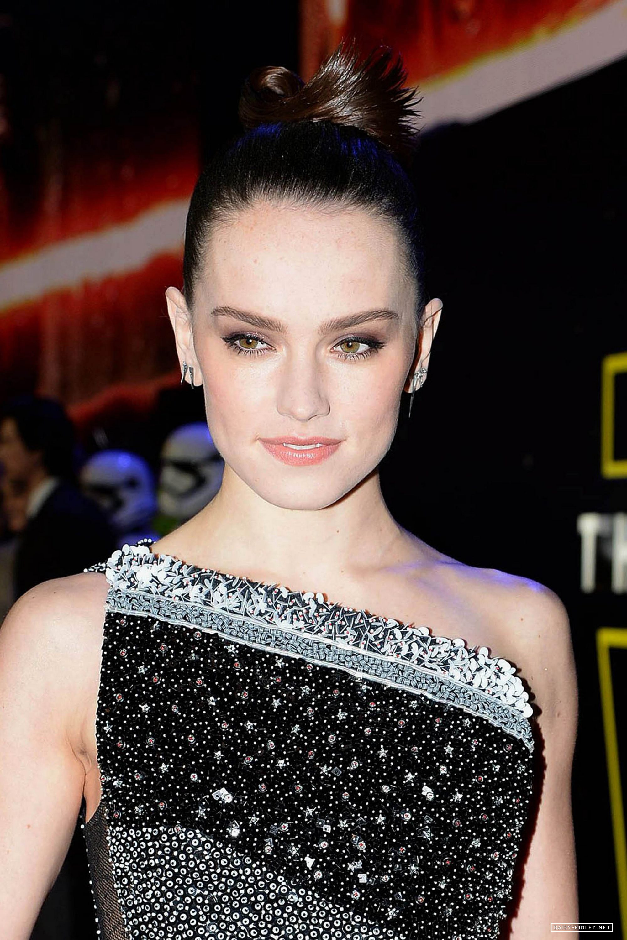 Daisy Ridley pictures gallery (35) | Film Actresses