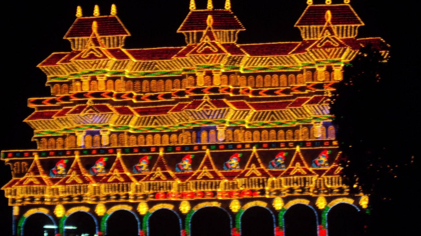 Where Eyes can tell a Dream: Nenmara Vela- Palakad