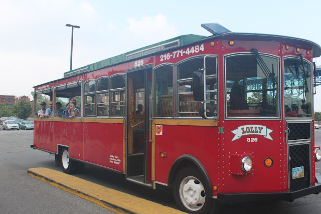 Susan's Disney Family: Lolly the Trolley, a great way to see Cleveland.