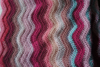 The Crafty Phoenix Lady: Raspberry Ripple