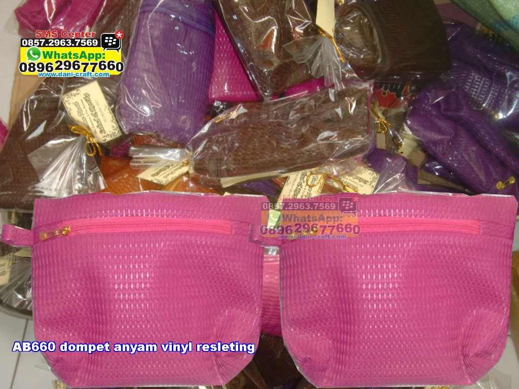 Dompet Anyam Vinyl Resleting | Souvenir Pernikahan