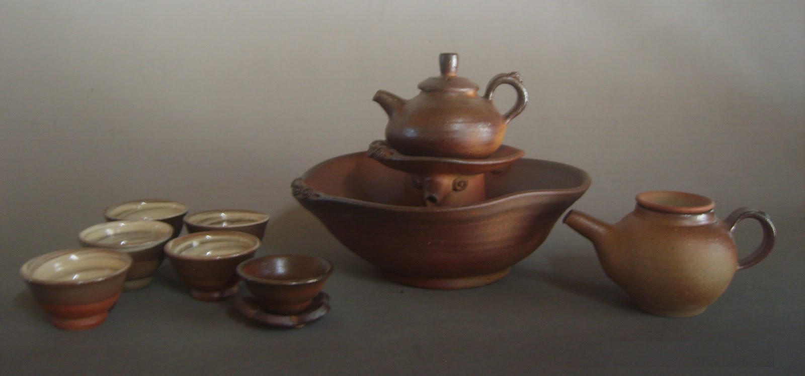 Morning Crane Tea Ware: Park Jong Il's Da-hae Tea Sets
