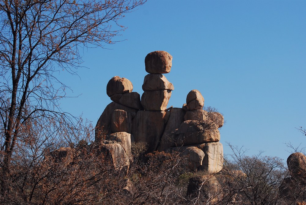 Zimbabwe - Parc national de Matopos, le sanctuaire du rhino blanc - Les ...