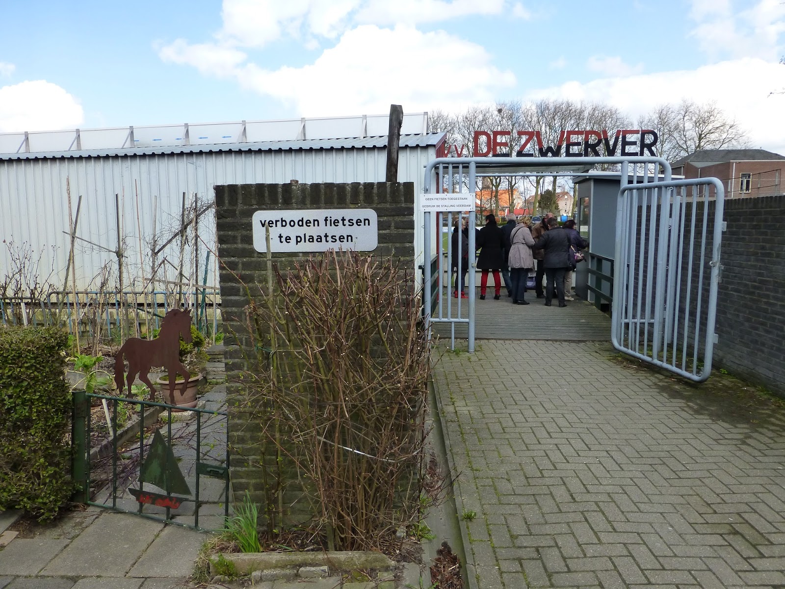 Extreme Football Tourism: NETHERLANDS: vv De Zwerver