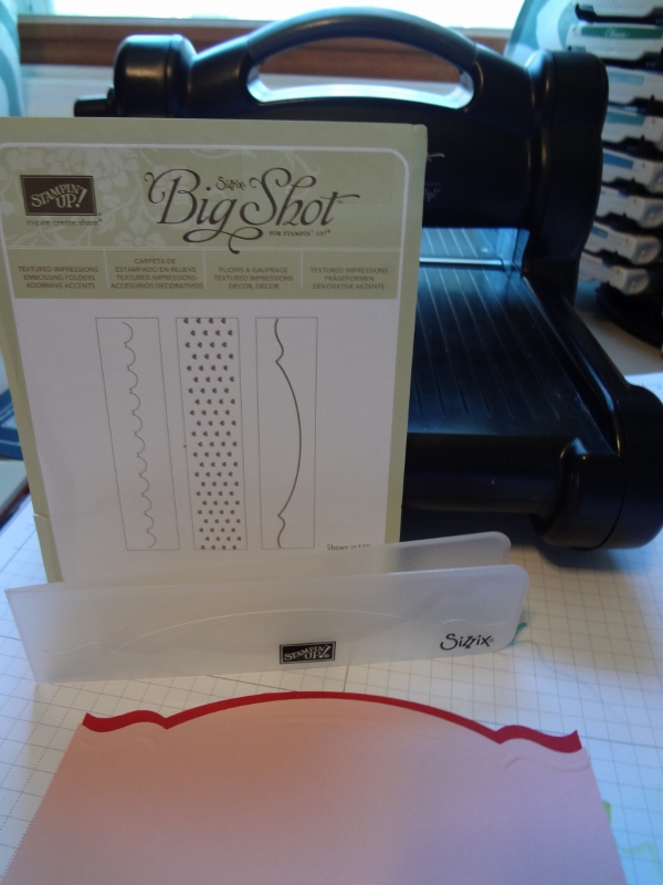 Beth's Paper Cuts: Pretty Edges!