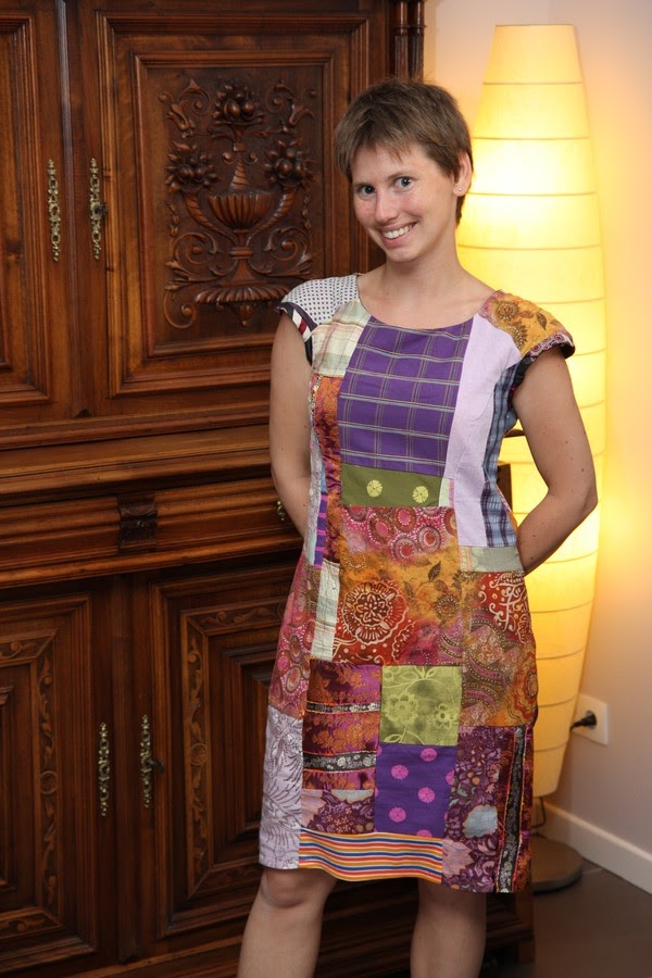 Elfe colorée: robe patchwork (réa n° 76 mai 2009)