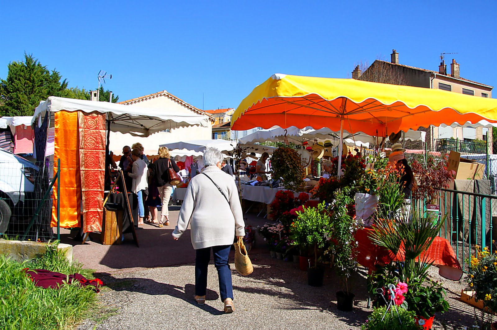 Provence: Lorgues Markt
