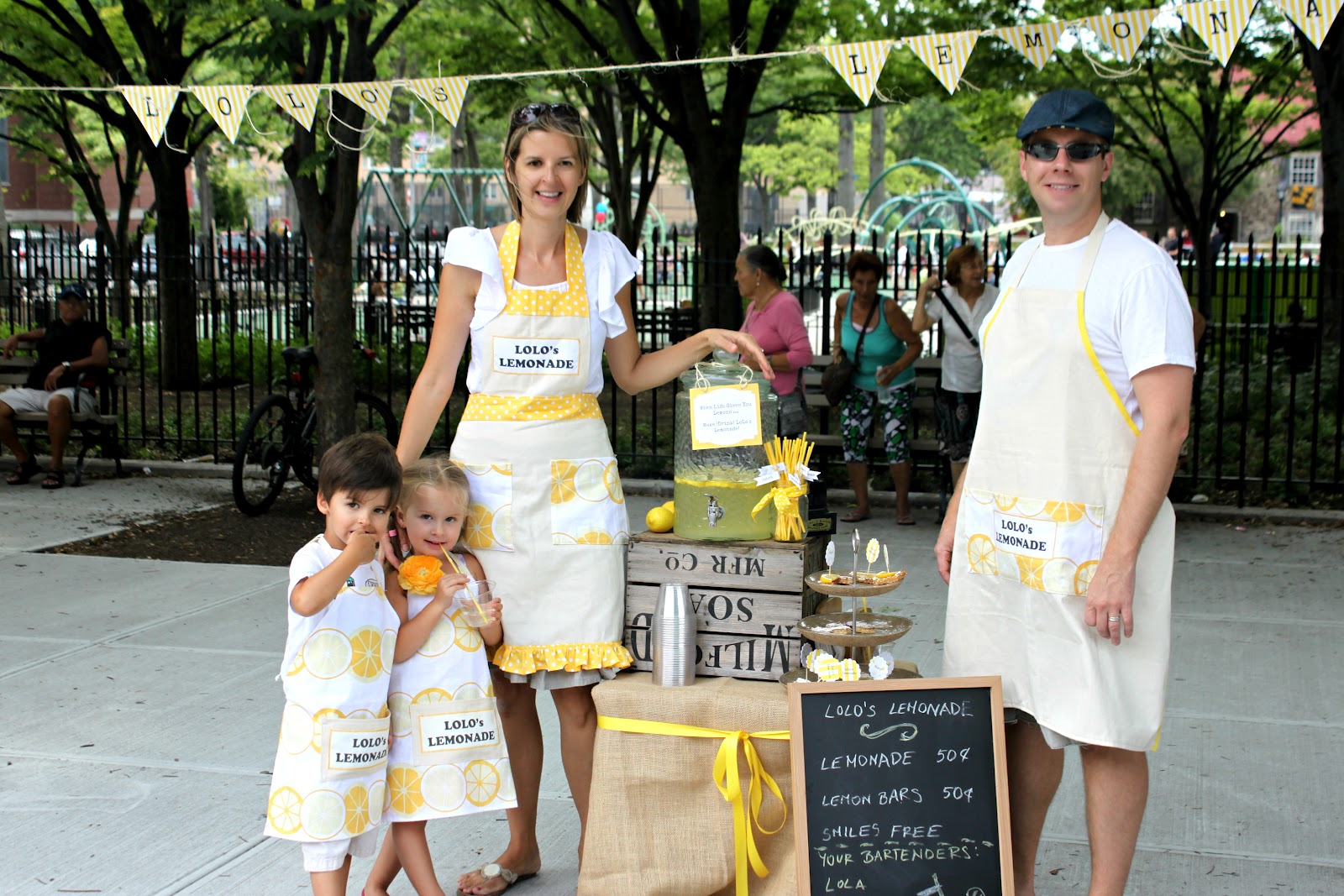LoLovie: Lemonade Stand/ Lemonade Story