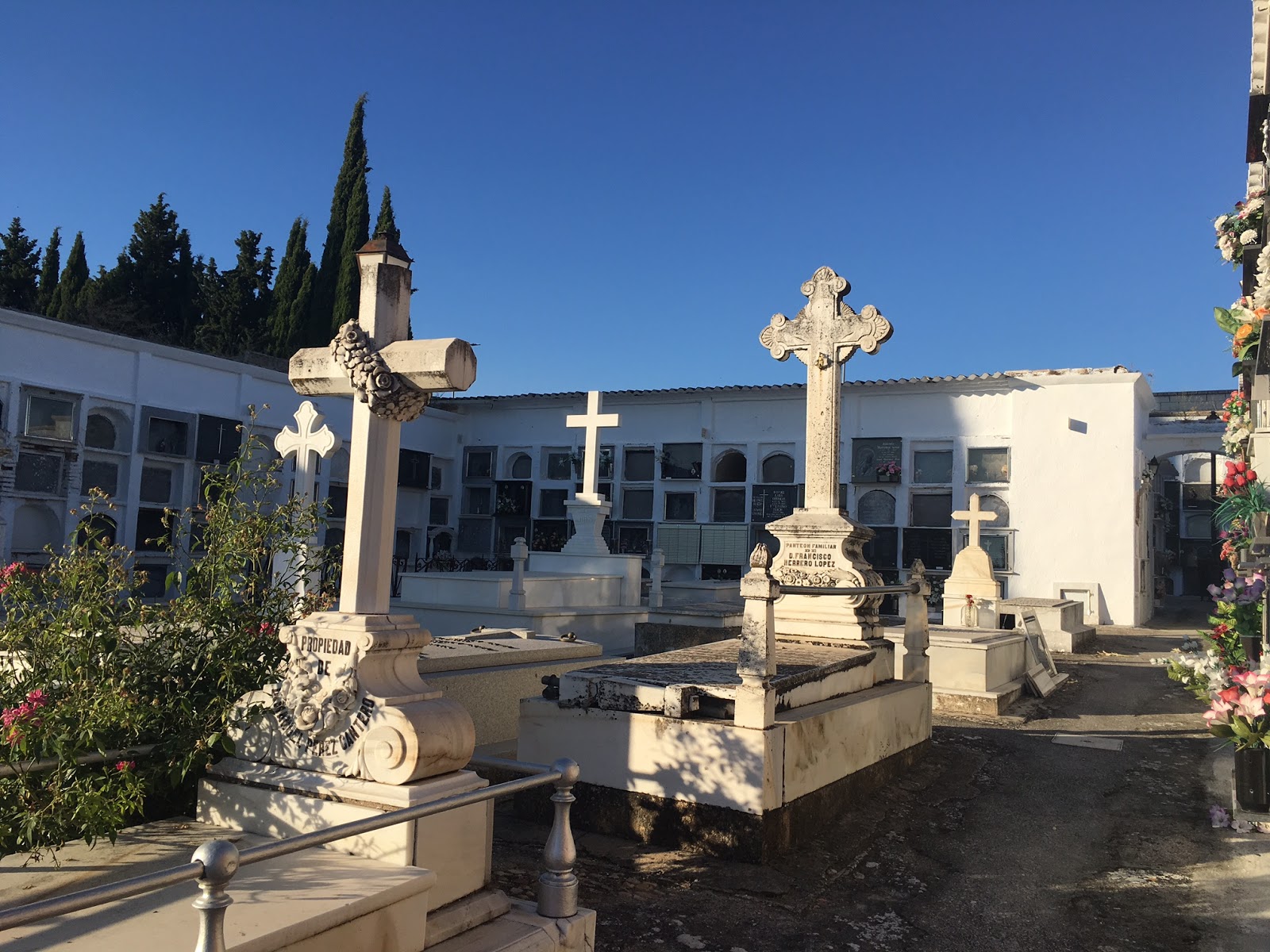 LOPERA DIGITAL: El Ayuntamiento de Lopera realiza mejoras en el ...