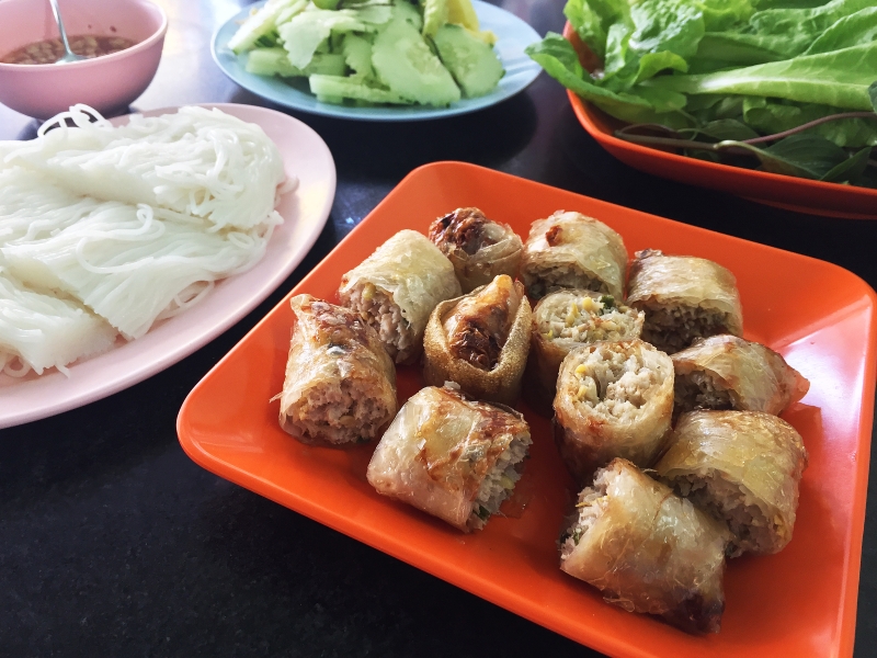 Endless Traveling Map: Lao Food: 30 Dishes You Should Try in Laos