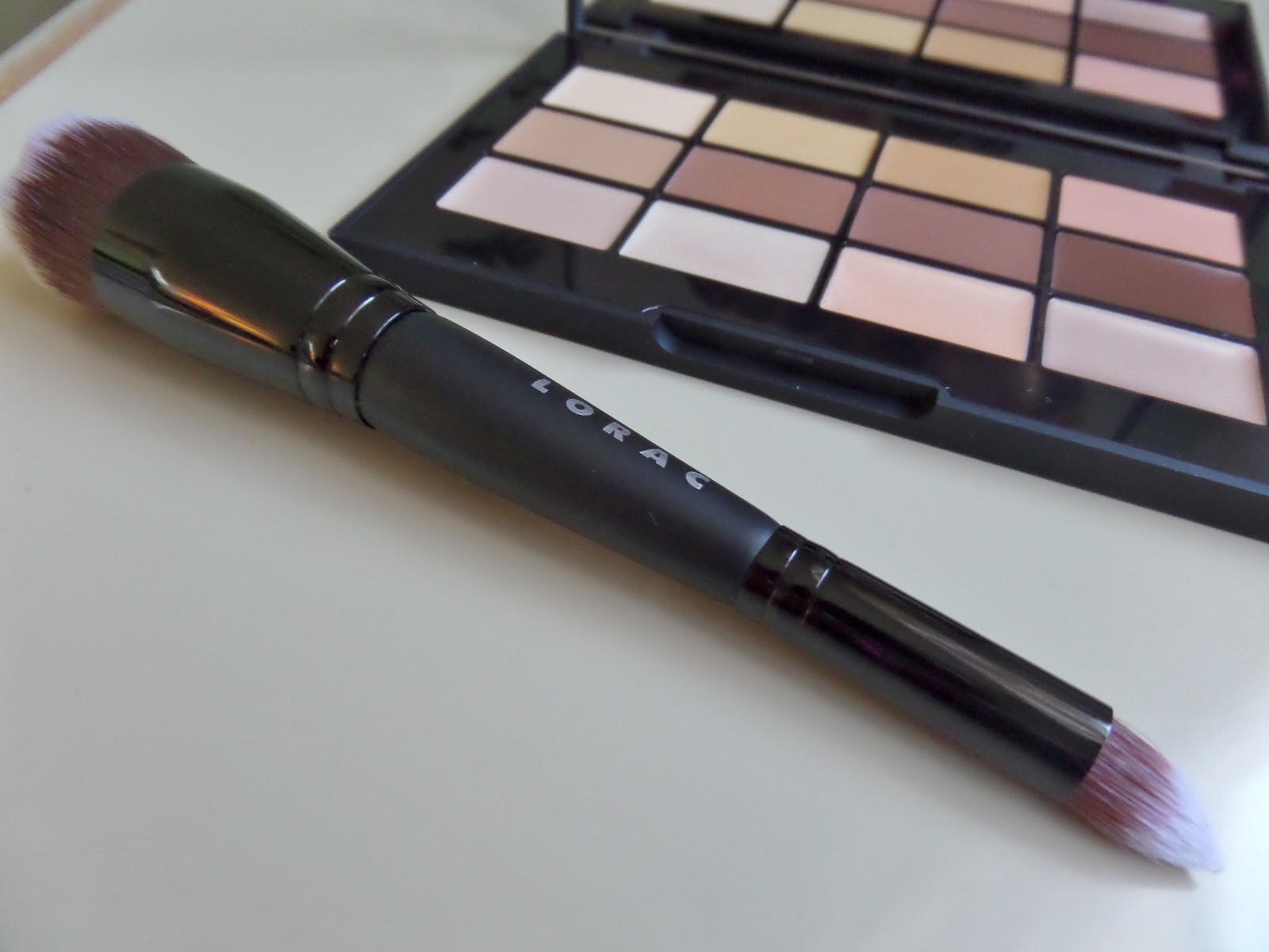 Lorac Pro Conceal/ Contour Palette review and swatches