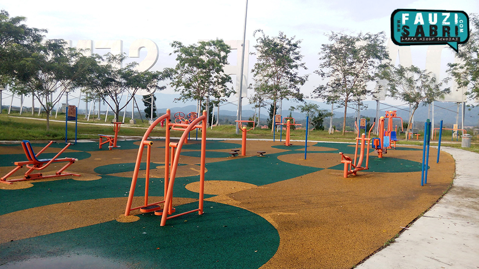 SENDAYAN GREEN PARK: TAMAN REKREASI SERBA LENGKAP ~ Fauzi Sabri-Lakar ...
