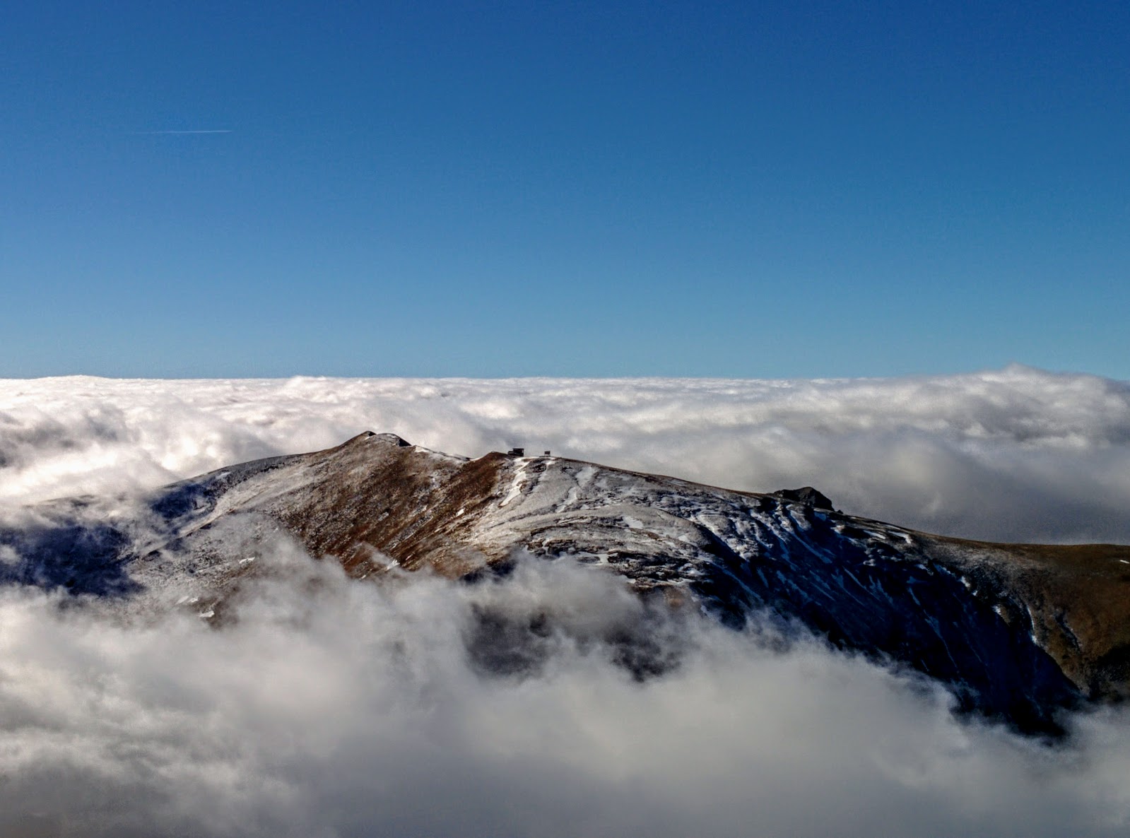 Avventure di Montagna e...: Monte Priora dal Santuario della Madonna ...