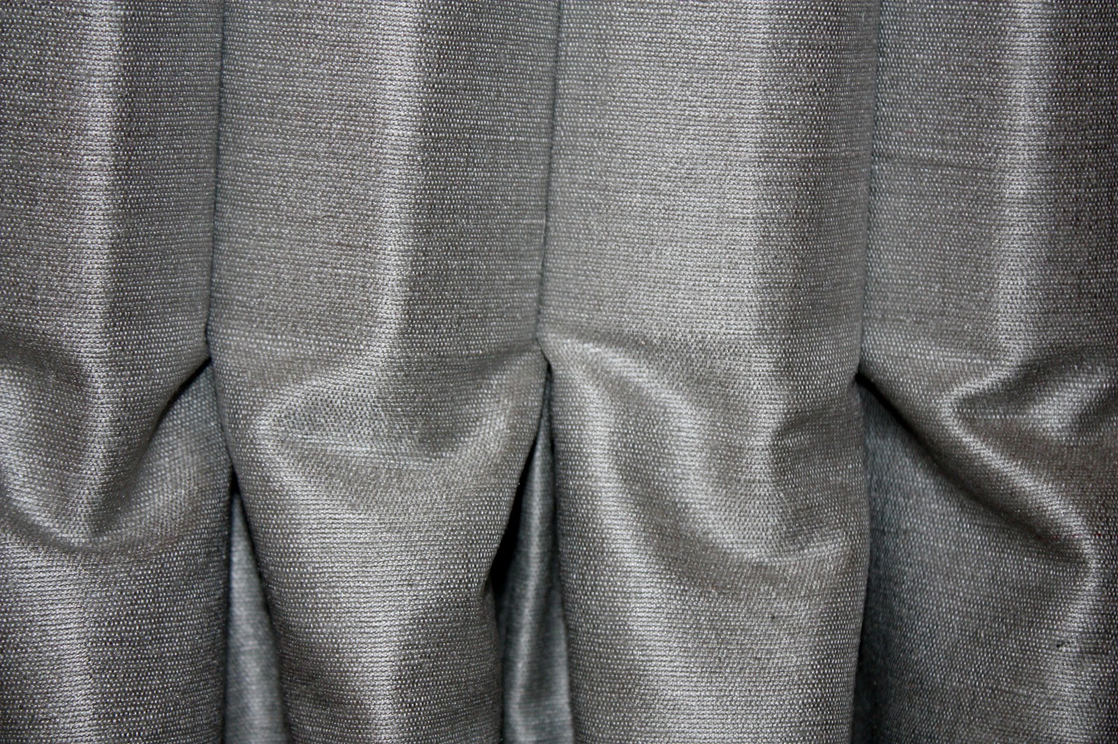 Faye Fortune: Backwards pinch pleat, call it what you like!