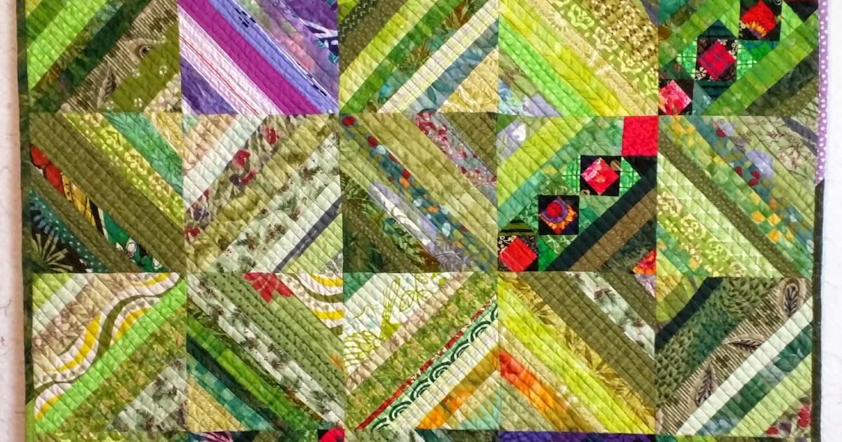 String Thing Along: Green Strings with a Bit of Paper Piecing