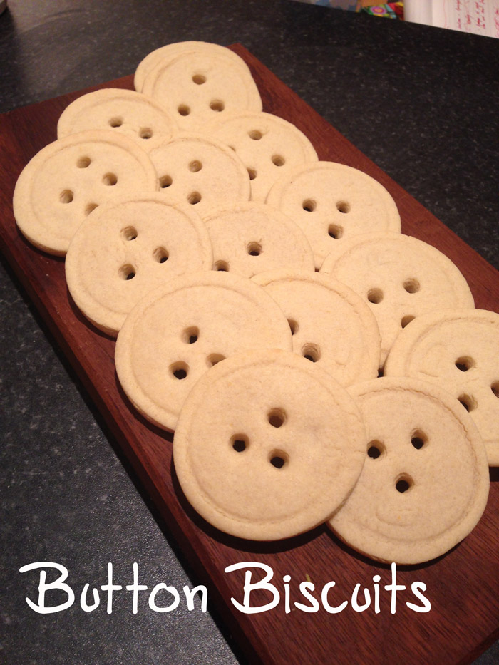 Tiddlybobs: Button Biscuits