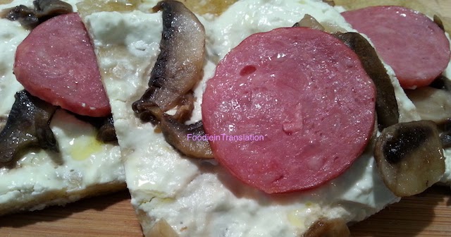 La Rubrica del Lunedì: Pizza "Russa"! ~ Foodie in Translation