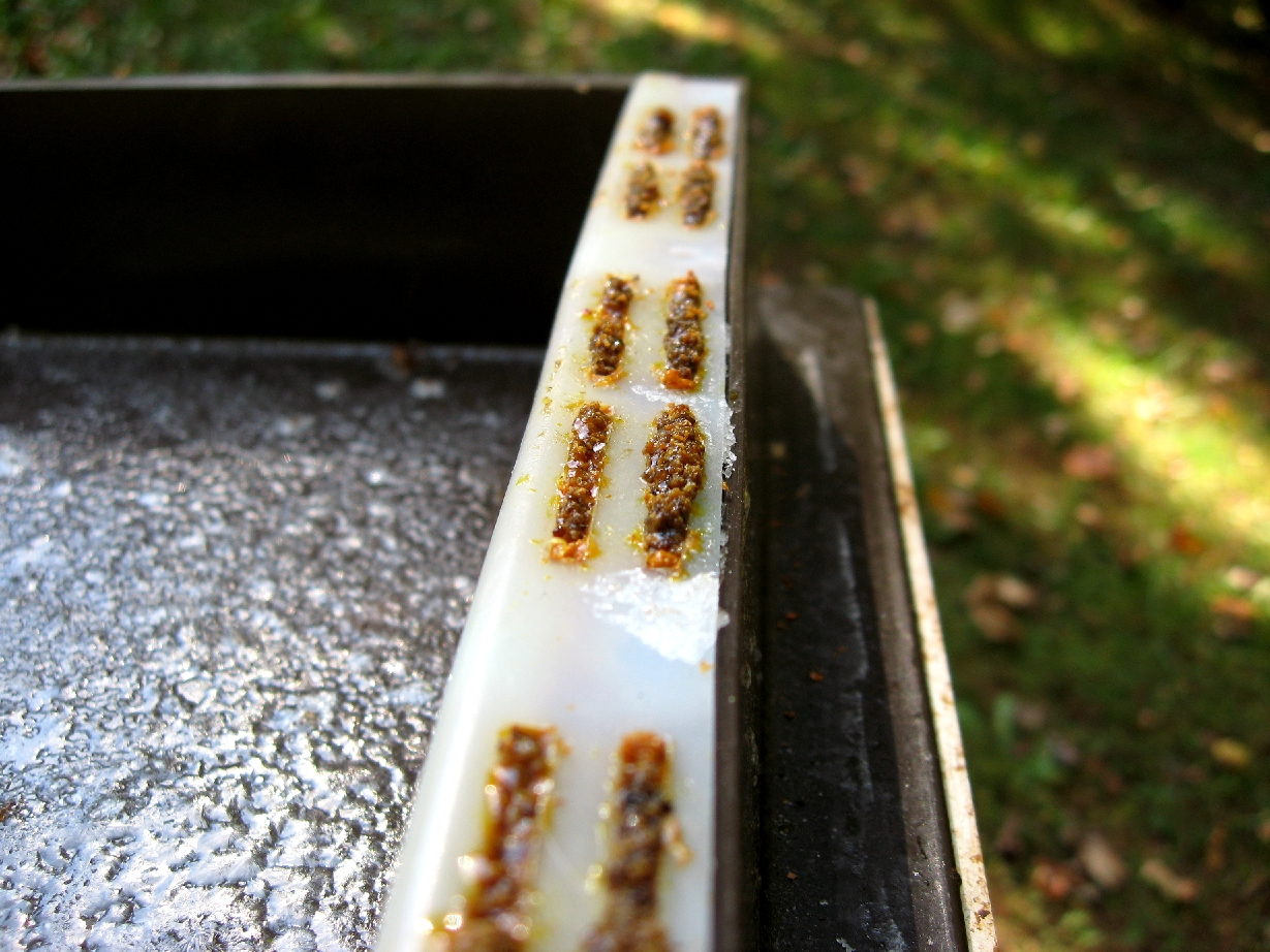 Beaver Creek Bees: Modified Hive Top Feeders