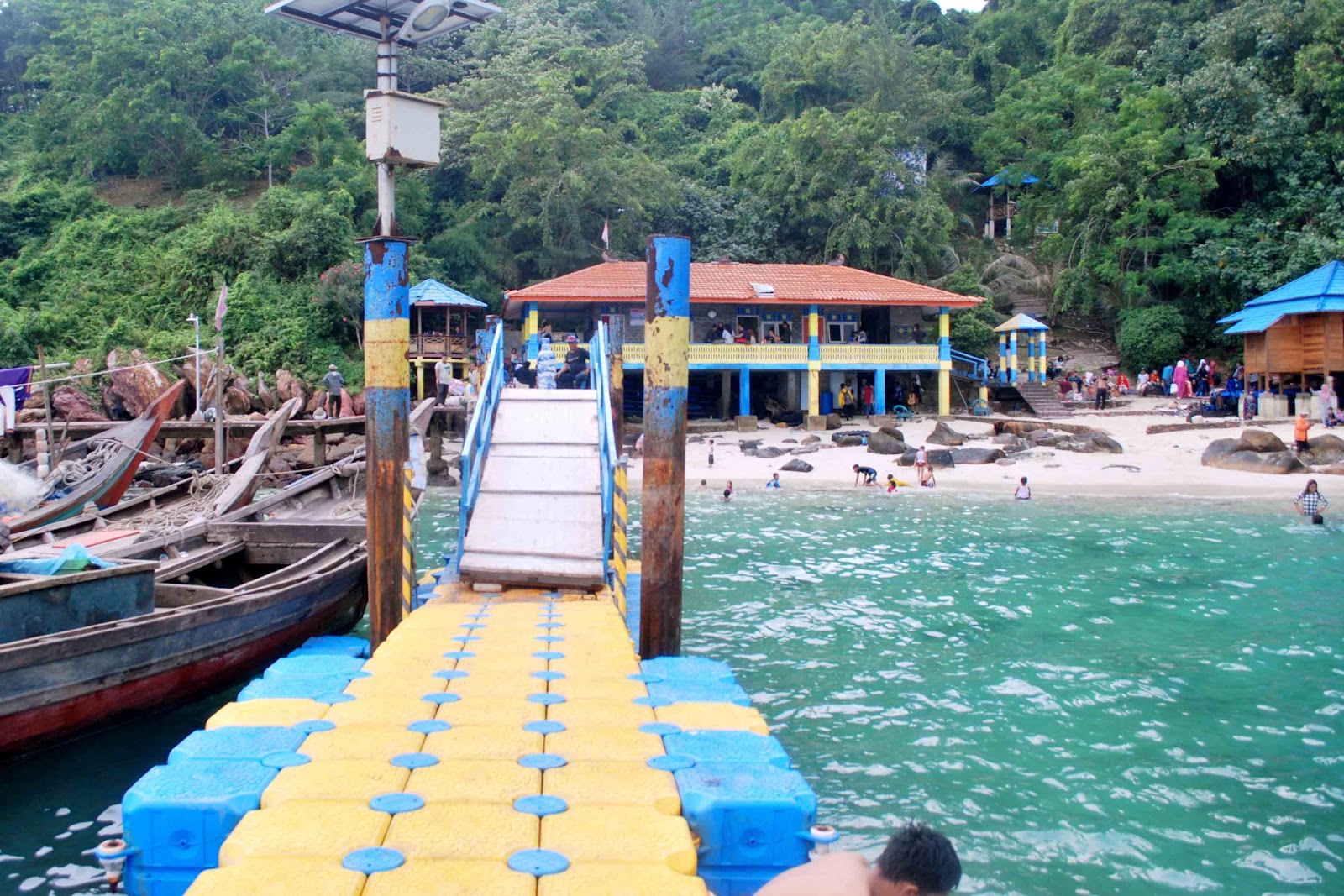 ARDIANSYAH: Pesona Alam Wisata Pulau Salah Namo Tanjung Tiram,Batu Bara