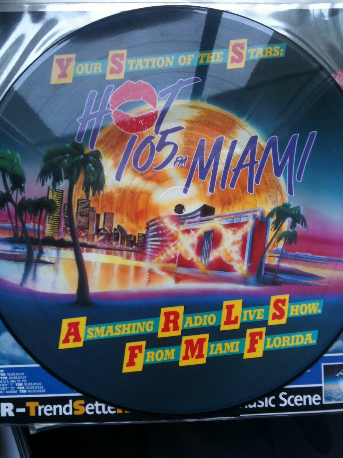 Mix & Megamix & Bootlegs: Hot 105 FM Miami - Radio Station Mix