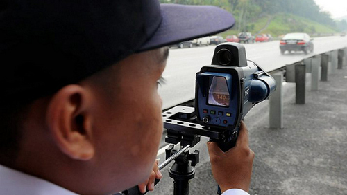 Tips Cara Mengelak Terkena Speed Trap | V12gether