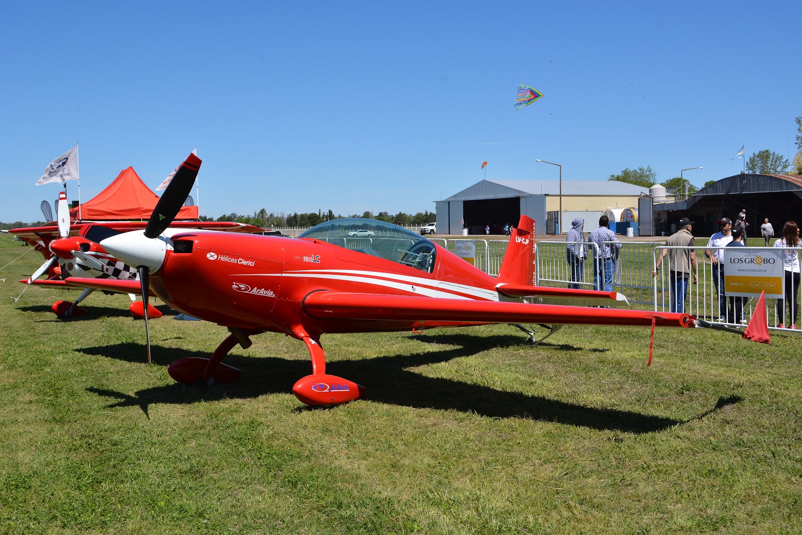 ROSARIOAVIONES: EXTRA 330 LC
