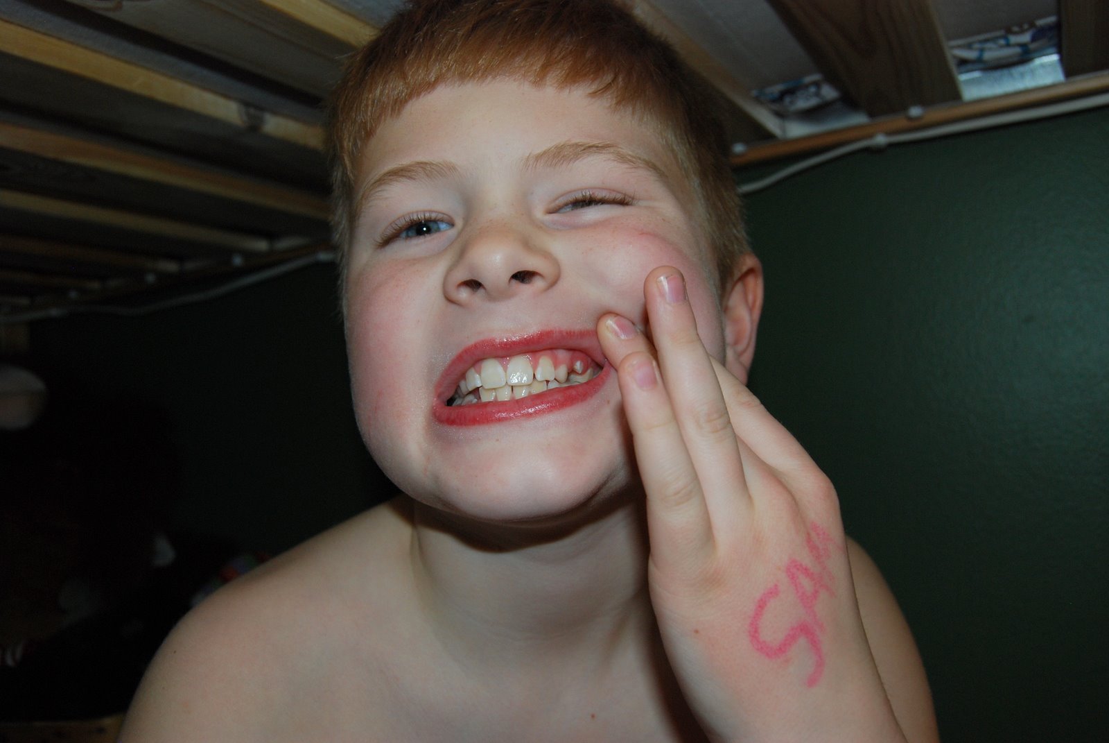 a blonde and 3 boys: The 10th Tooth...