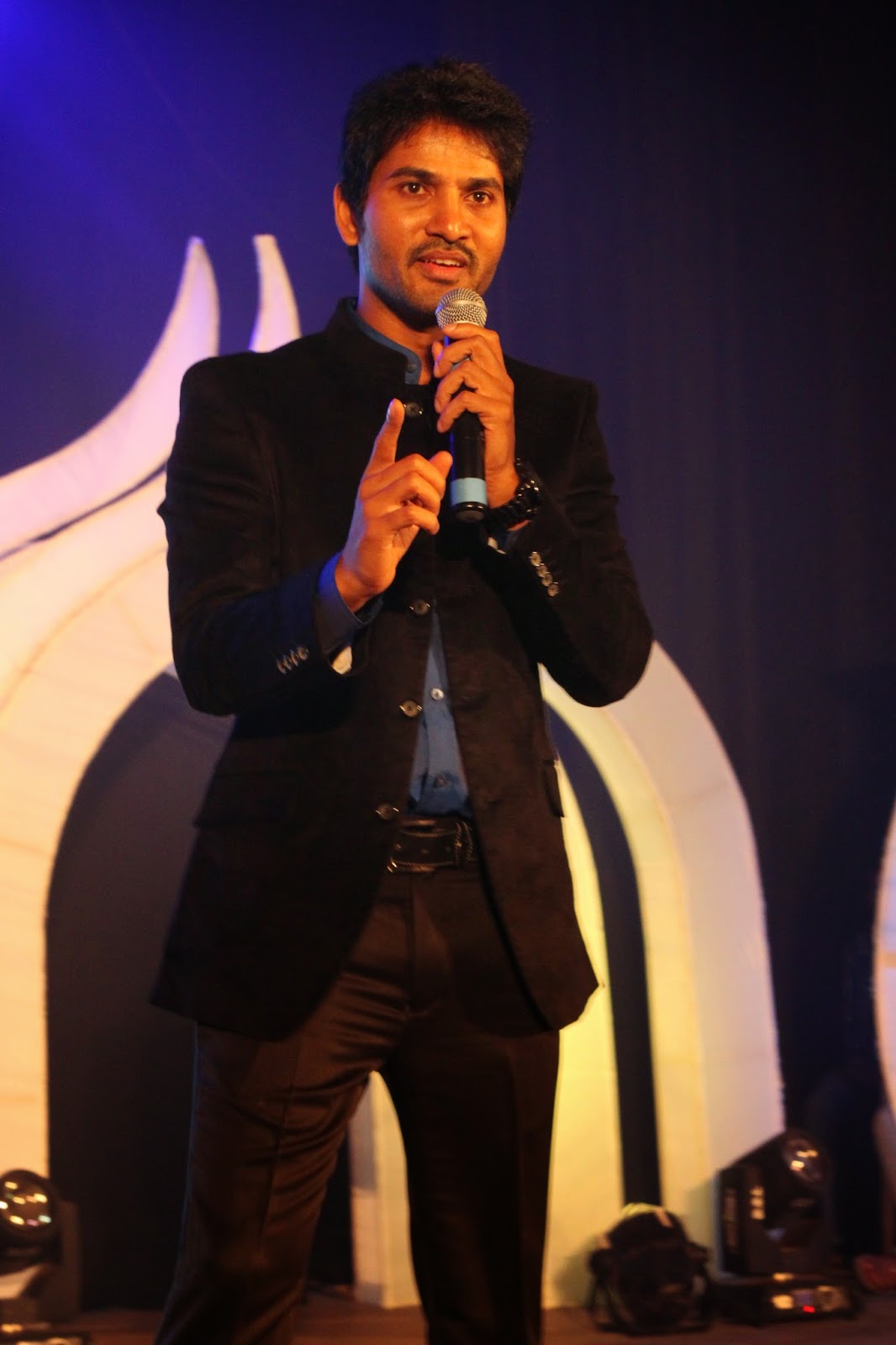 DS-MAX Properties: DS-MAX KALASHRI AWARDS DURING DS-MAX 9TH ANNIVERSARY