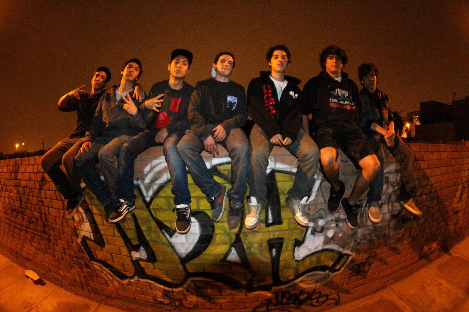 Hip Hop perucho: Grupos peruanos difundiendo el Hip Hop