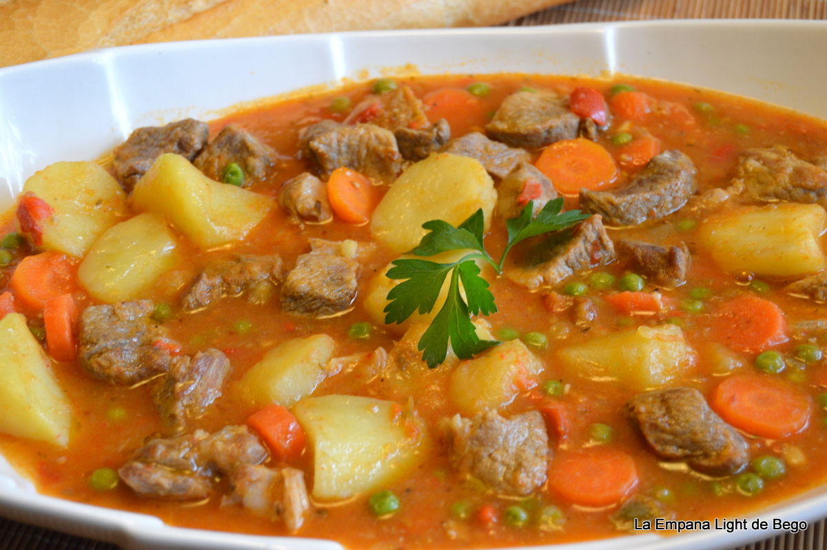LA EMPANA LIGHT DE BEGO: Estofado ó Guisado de Cerdo Expréss