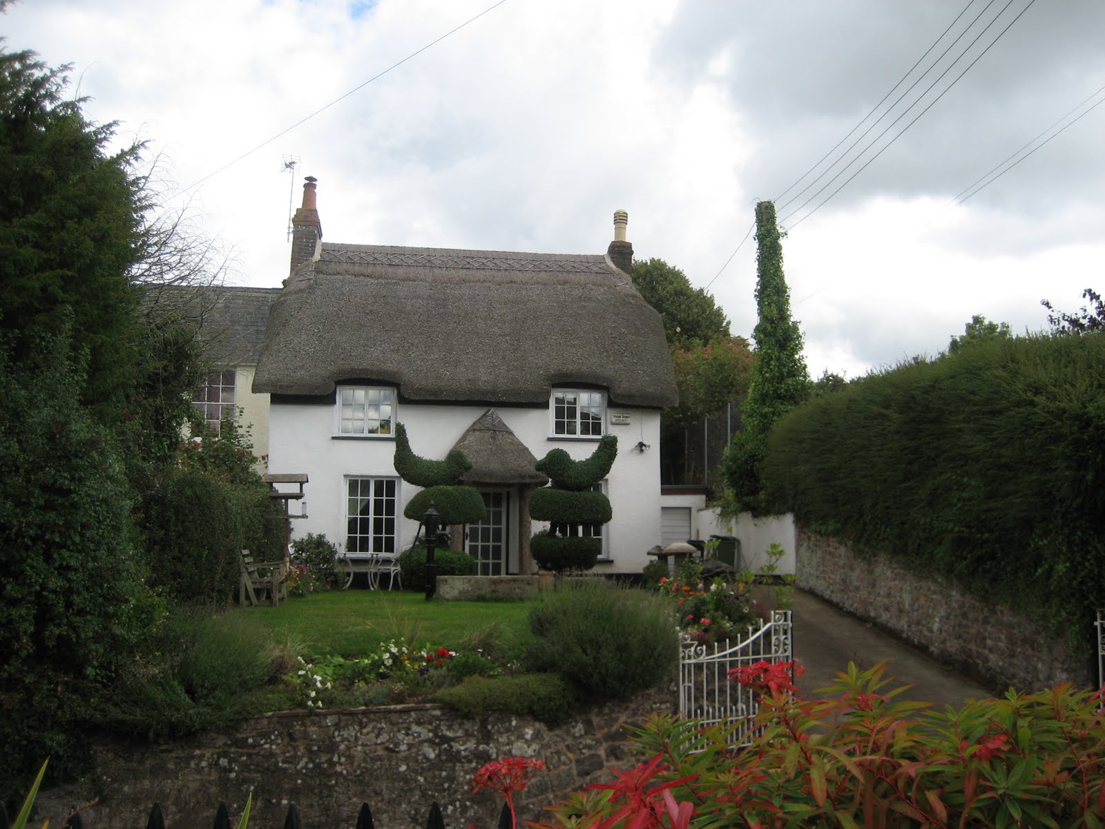 INSPIRED WALKS AROUND DEVON: The village of Ide and Exeter Quay ...