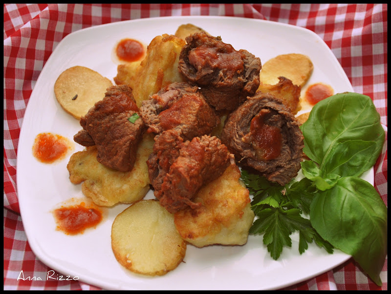 A Taste of Italy: BUONA DOMENICA! (Ragu` with Braciole- Italian Sunday ...