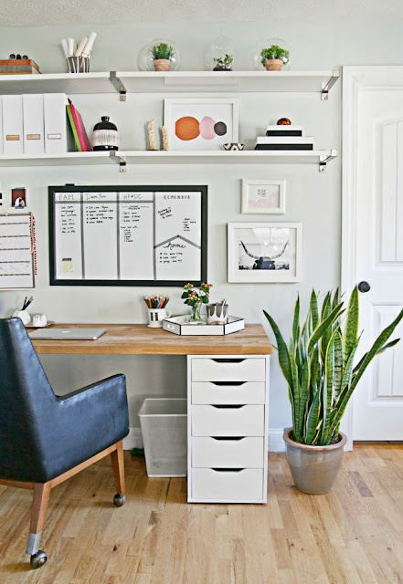 30+ Simple Desk Decor Reference Ideas. - WPICC.Blog