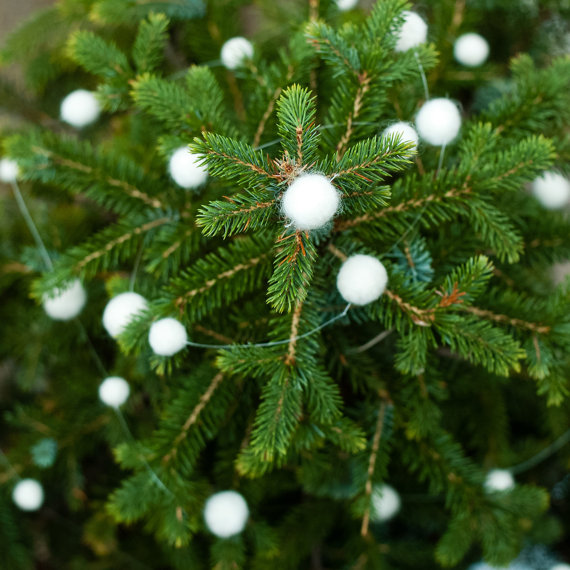 hello there! house: Christmas Tree Tour: Tips for Decorating a Fabulous ...