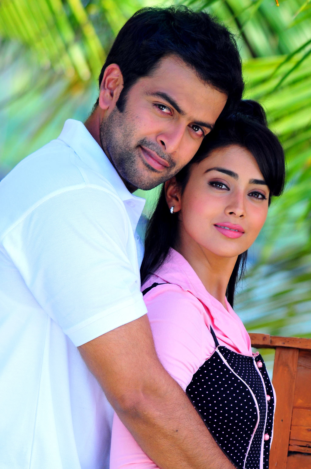 Pokkiri Raja Movie Latest Stills || Djsdrive Eworld || Movie Gallery ...