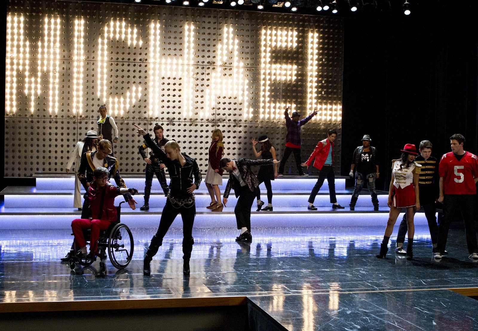 Glee 3x11 – Michael
