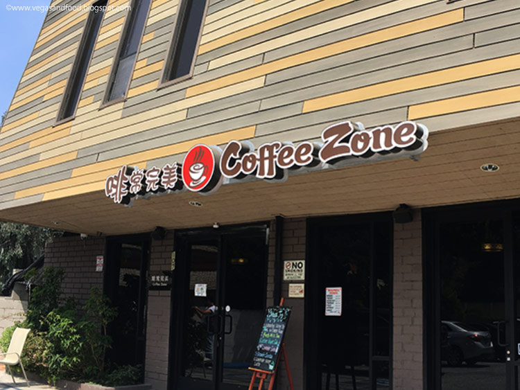 Cute latte art at coffee zone - monterey park - Vegas and Food