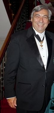 CODE DE DÉONTOLOGIE DU GÉNÉALOGISTE | la fumisterie: Les habits neufs ...