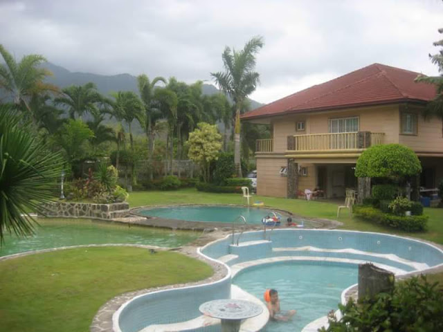 Julie's Thoughts and Travels: Private Resorts in Pansol, Laguna