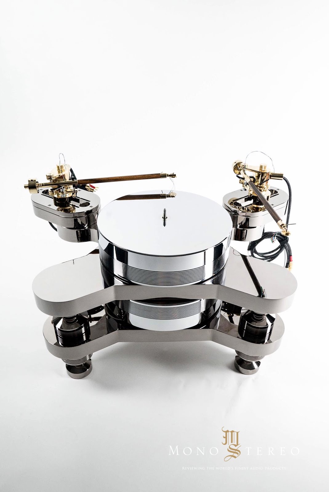 TRIANGLE ART MASTER REFERENCE TURNTABLE – M & S | Ultimate High-Fidelity