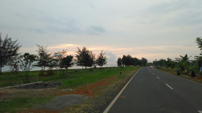 Wisata Pantai Sigandu Kabupaten Batang - Nyi Penengah Dewanti