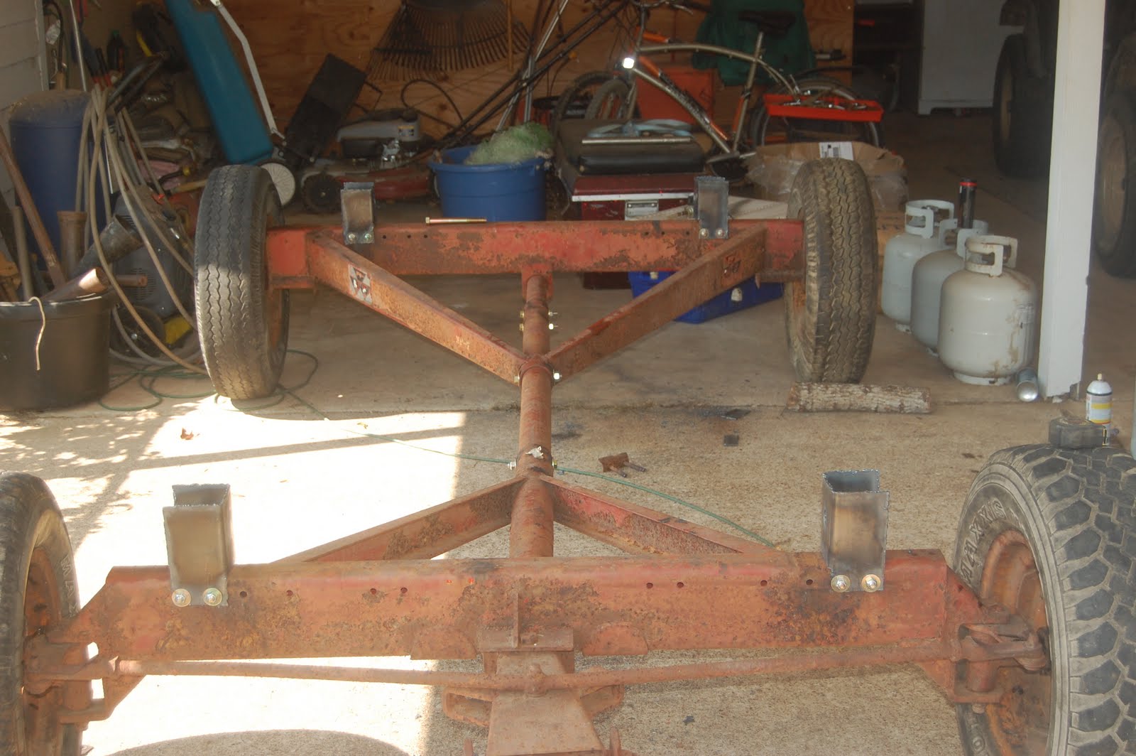 Trinity River Tails Farm: hay wagon