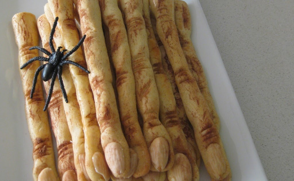 Spooky halloween finger cookies
