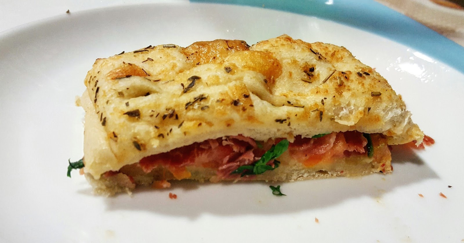 El Salero Rojo: Focaccia rellena