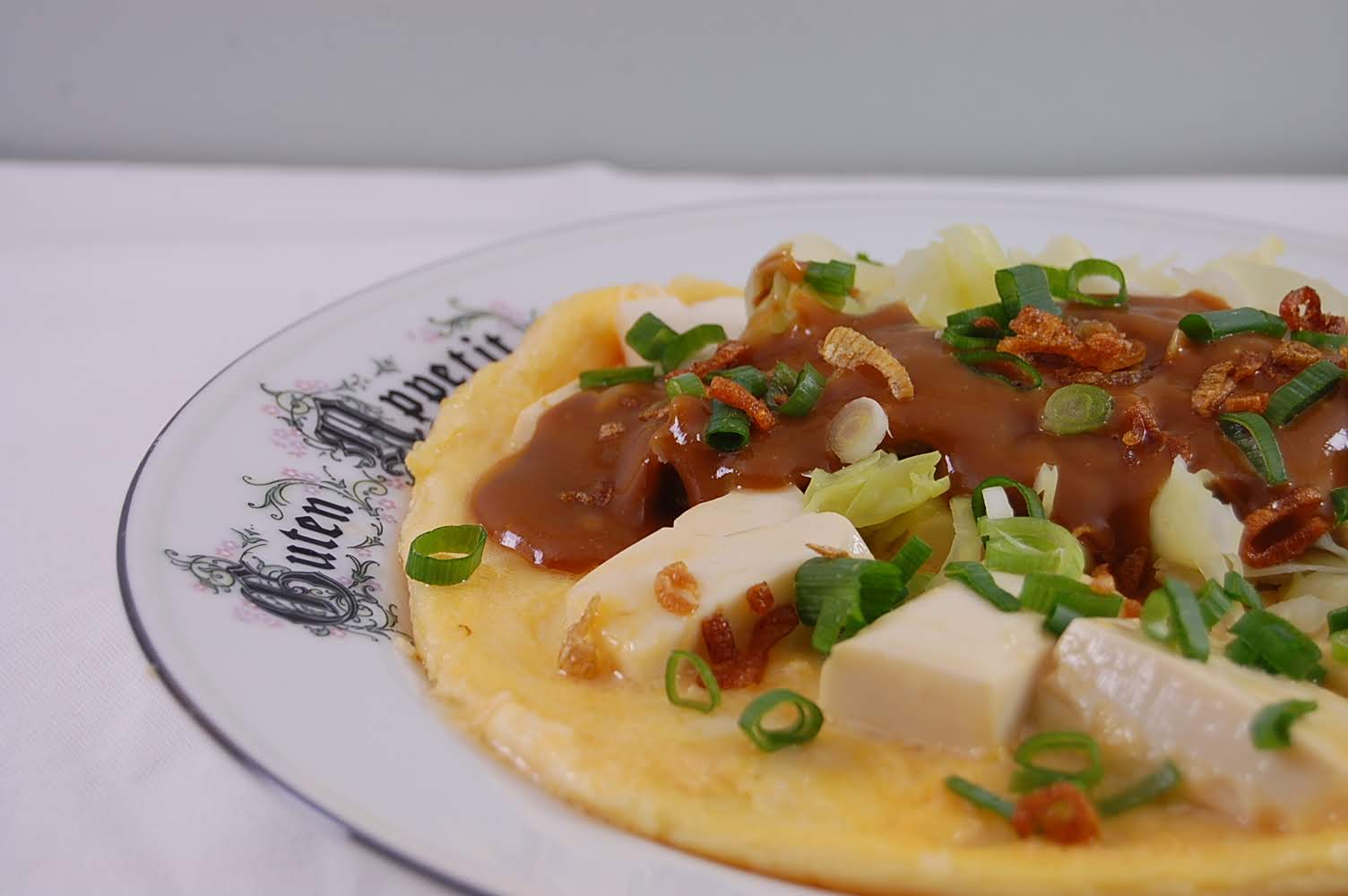 Rezept Tahu Telur, Tofu und Ei mit Erdnusssauce